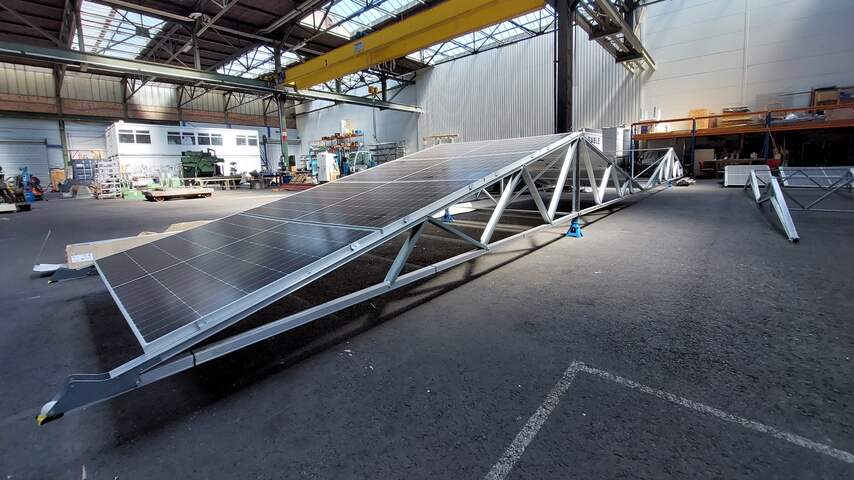 'Brug van zonnepanelen' laat veel meer daken energie opwekken | Klimaat ...