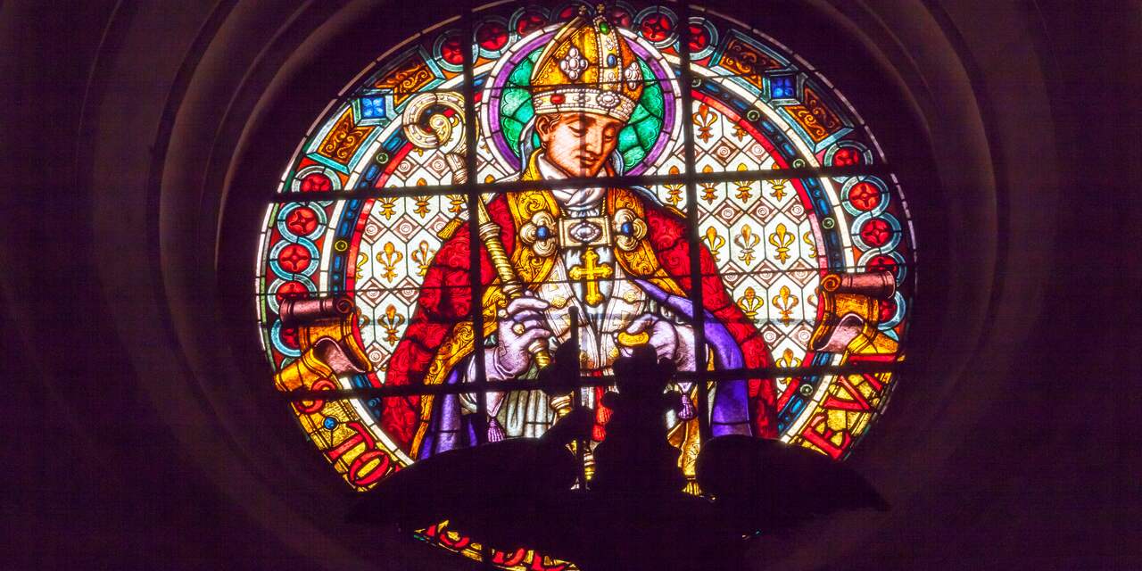 Hester Smits is de nieuwe predikant van de Grote Kerk Apeldoorn | NU - Het laatste nieuws het ...