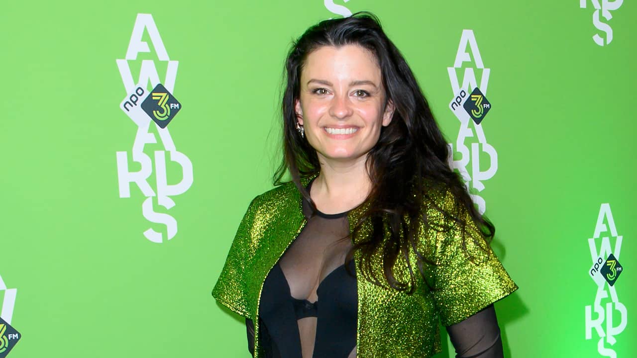 Radio-dj Eva Koreman stopt met 3voor12 en vertrekt bij NPO 3FM | Media | NU.nl