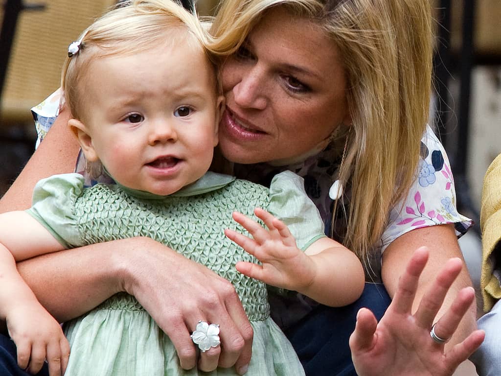 Prinses Ariane wordt vijftien: de leukste foto's van de jongste prinses ...