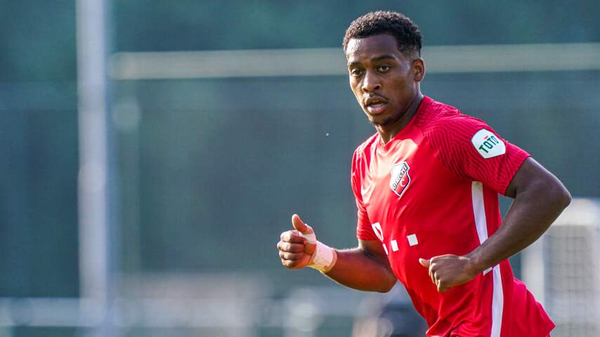 Feyenoord neemt Quinten Timber voor recordbedrag over van FC Utrecht ...