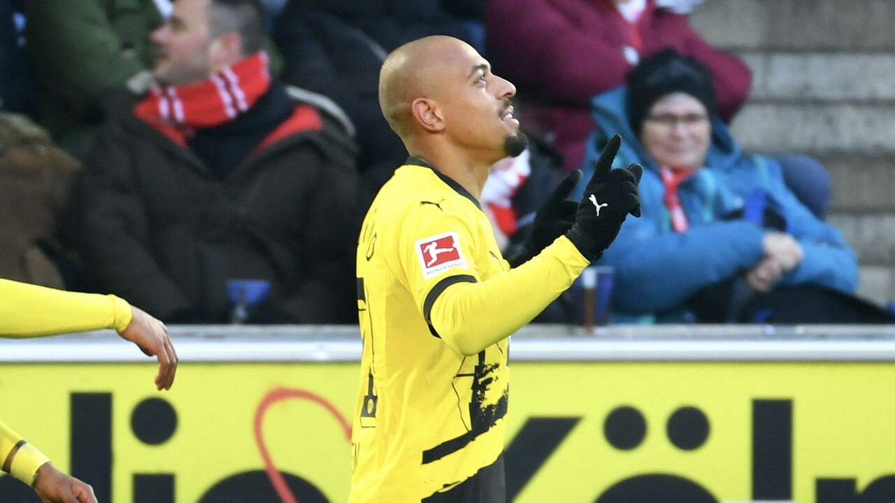 Malen maakt openingstreffer Dortmund uit ingestudeerde hoekschop | NU.nl