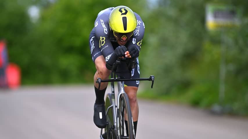 Italiaanse wielrenner Moschetti zwaargewond na aanrijding met ...