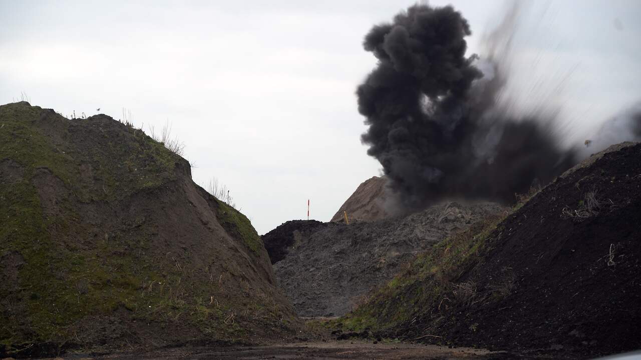 Explosieven uit WO II tot ontploffing gebracht in Mijdrecht | NU.nl