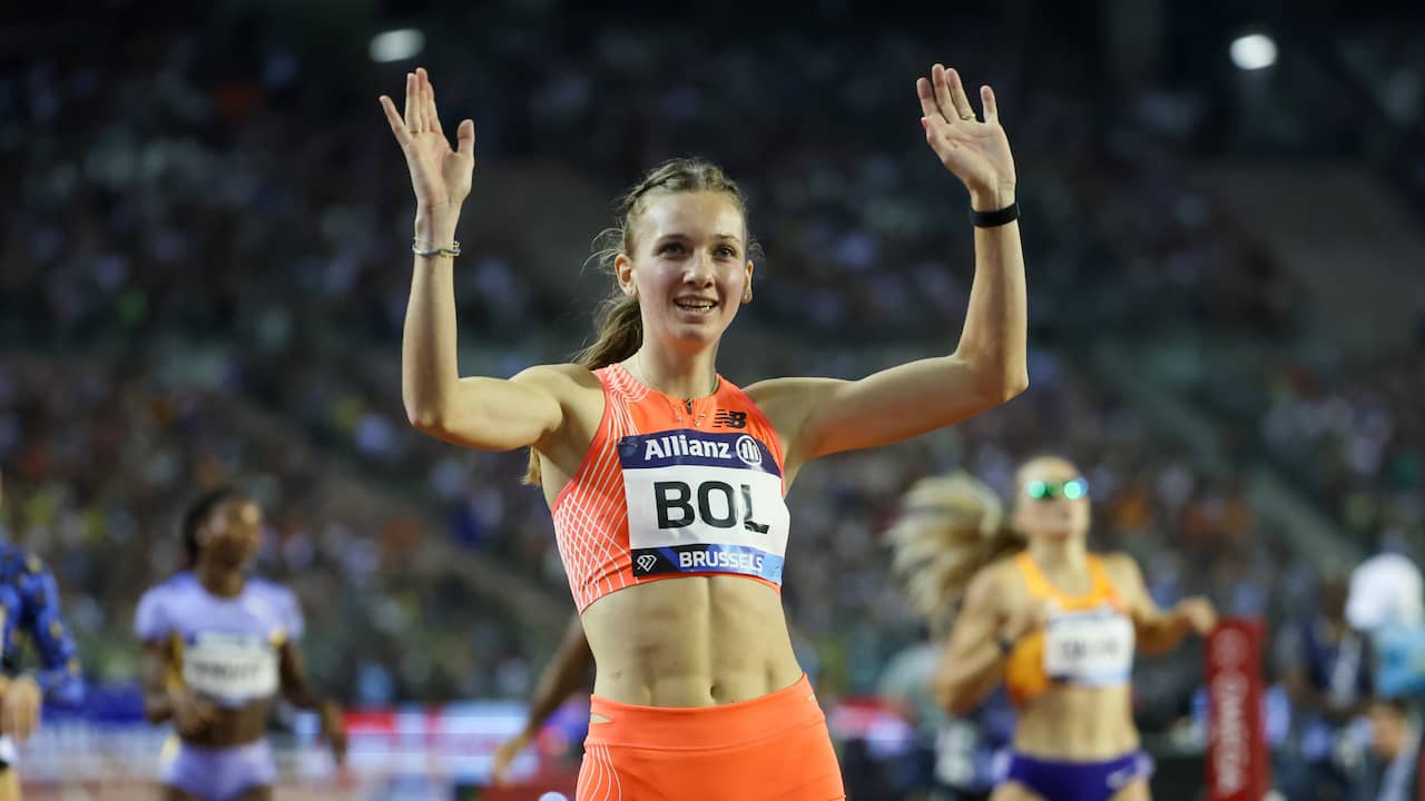 Femke Bol is iedereen te snel af op 400 meter horden | NU.nl