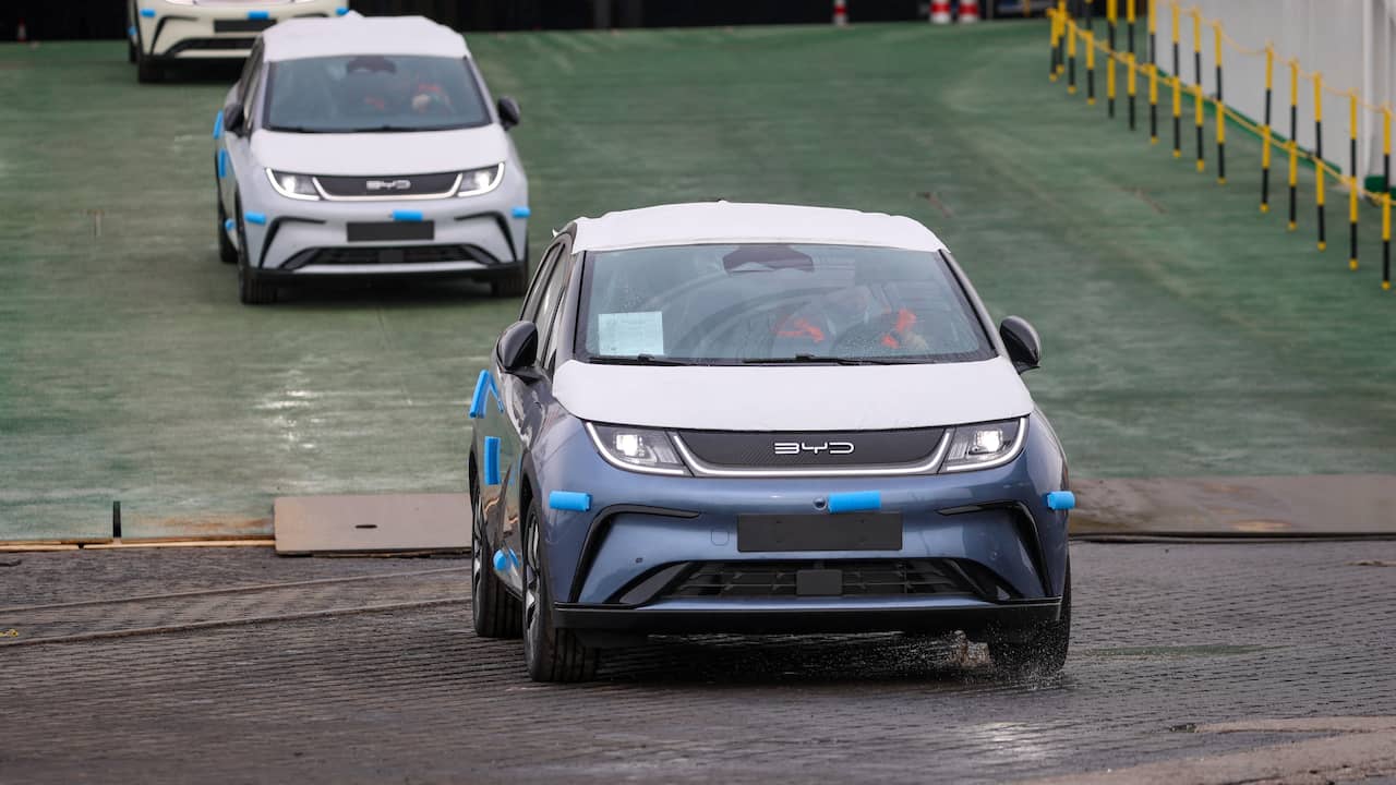 Import Chinese auto's vertienvoudigd, Chinese elektronica willen we ...