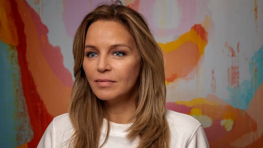 Auteur Esther Verhoef is minder streng voor zichzelf dan vroeger ...