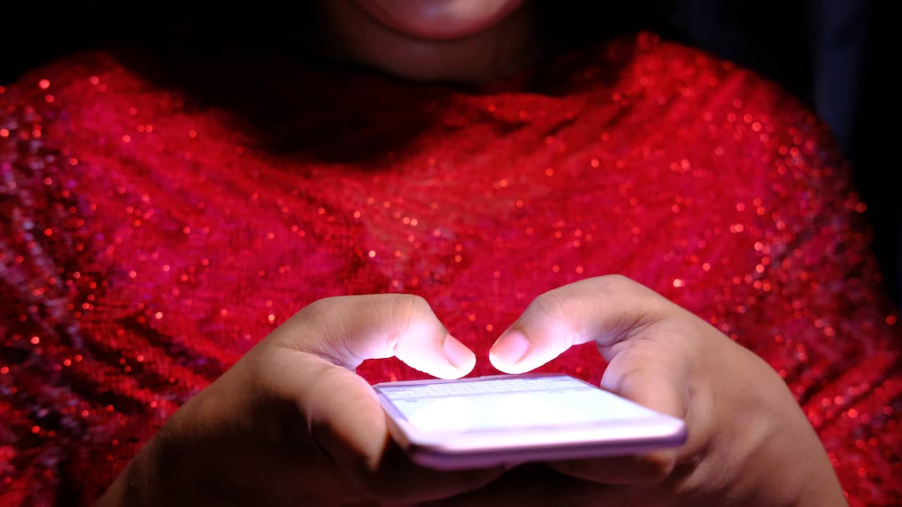 Dit is de invloed van sociale media op de mentale gezondheid van jongeren | Gezondheid | NU.nl