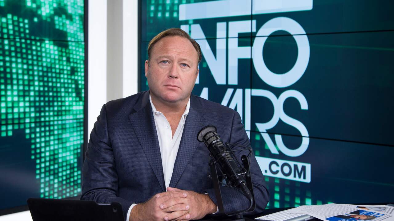 Infowars-app verwijderd uit Play Store om misinformatie over ...